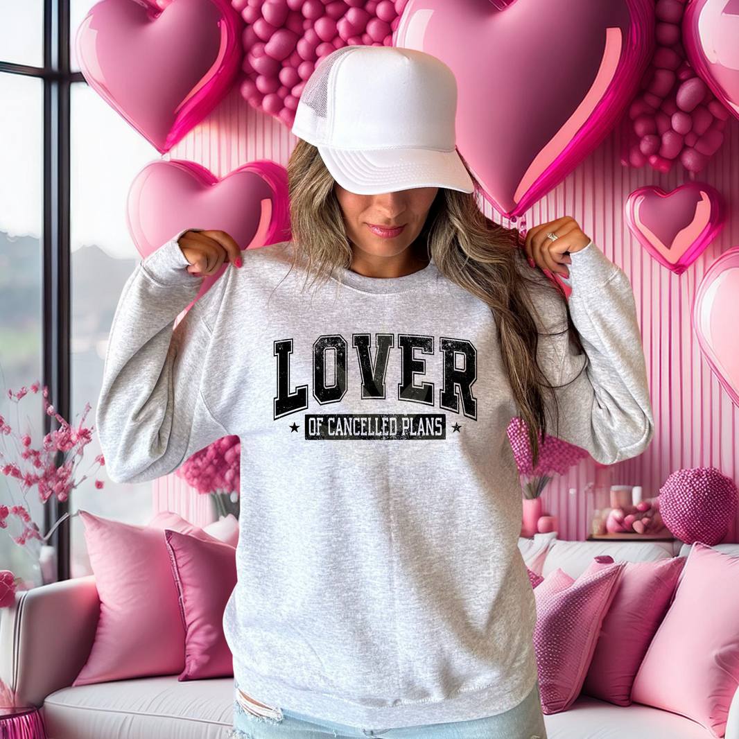Lover of Cancelled Plans – Shawberry Boutique